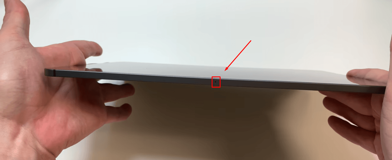 Where is the Microphone on the iPad Pro? 1st to 6th Gen - Hollyland